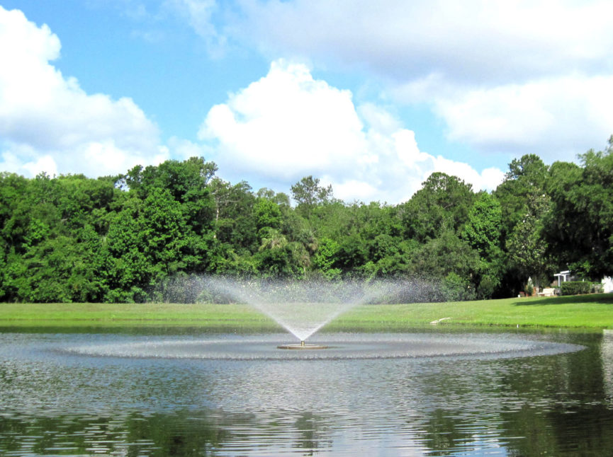 FunnelJet Floating Pond Fountain | Herrmann's Fish Farm